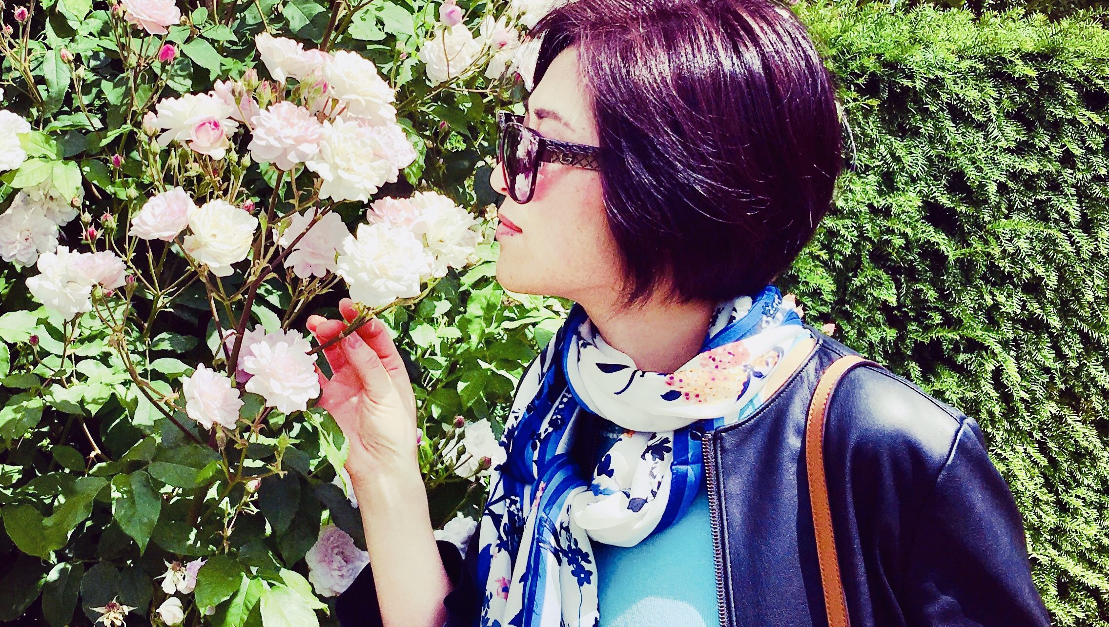 秋日高旻 Doris Liu - 來和我一起感悟這世界吧！ A Sensible Look of Our World